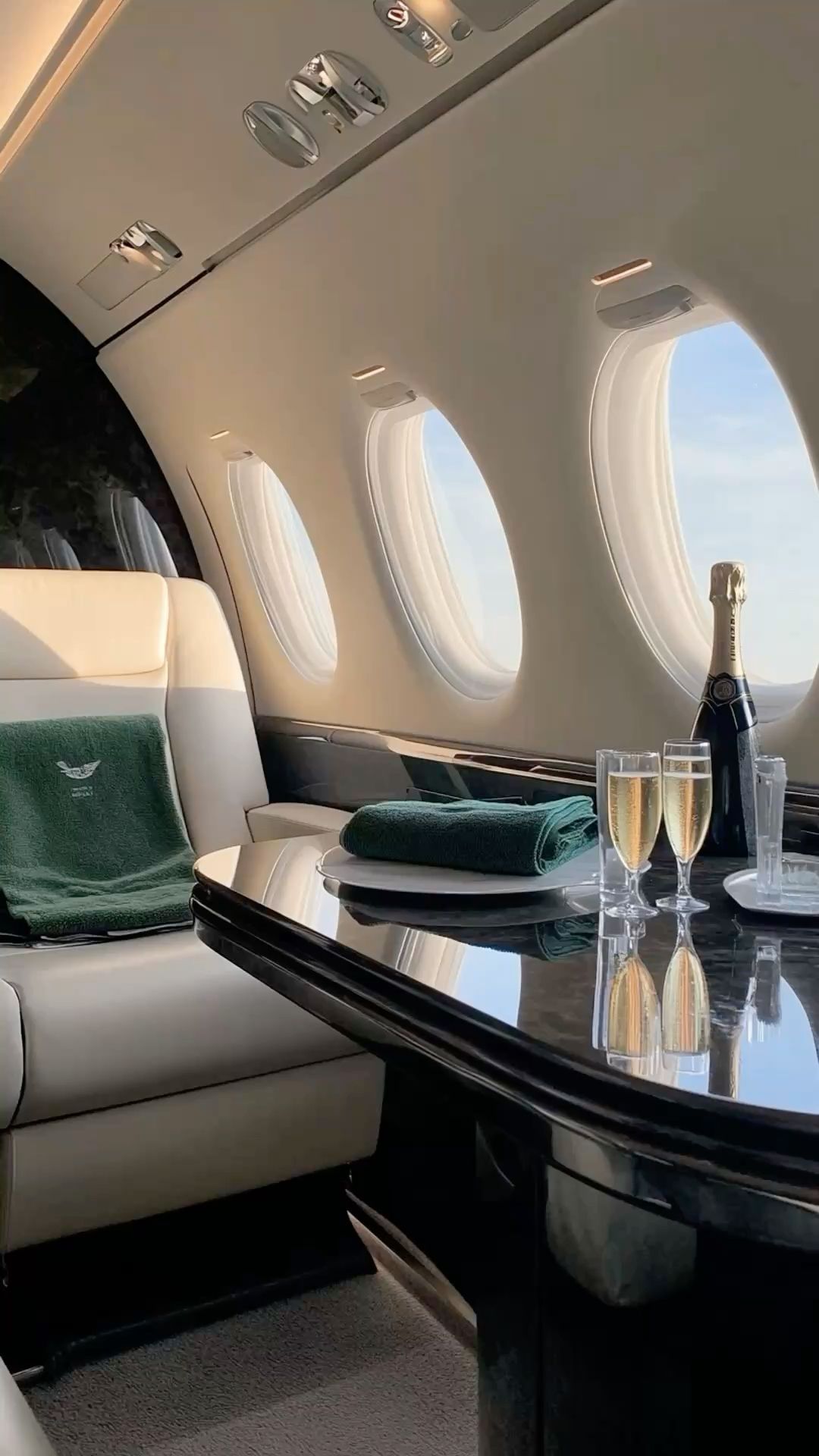 @flyfairtravelsgroup | igli.me